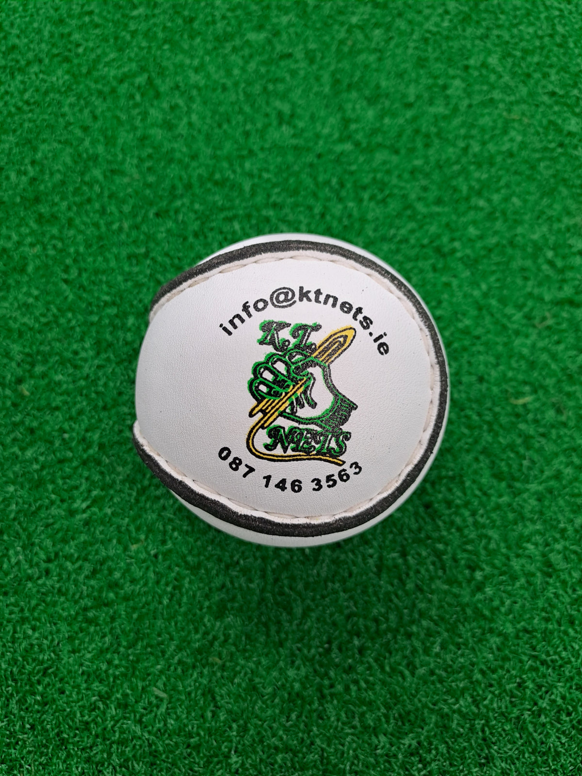 Sliotars — KT Nets